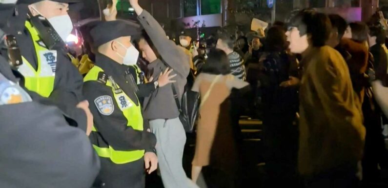 'White Paper Revolution' spreads in biggest uprising since Tiananmen ...