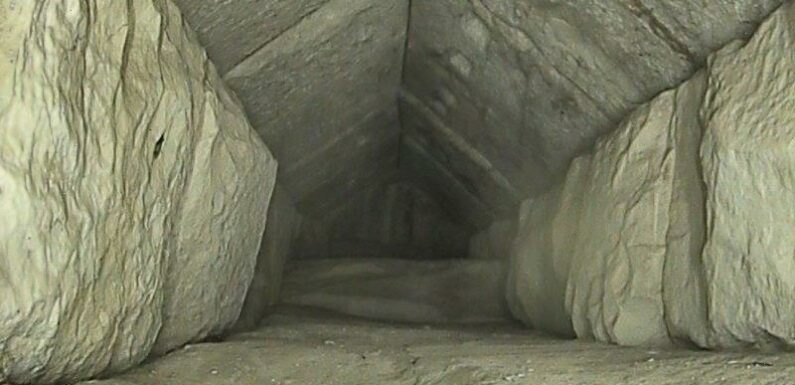 ‘What’s behind these stones?’ Egypt unveils newly discovered chamber ...