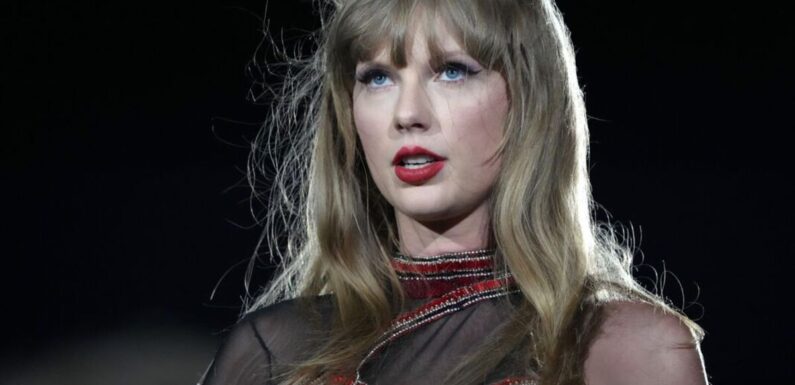 Taylor Swift left ‘scared’ as ‘wildly creepy and psychotic’ fans swarm ...